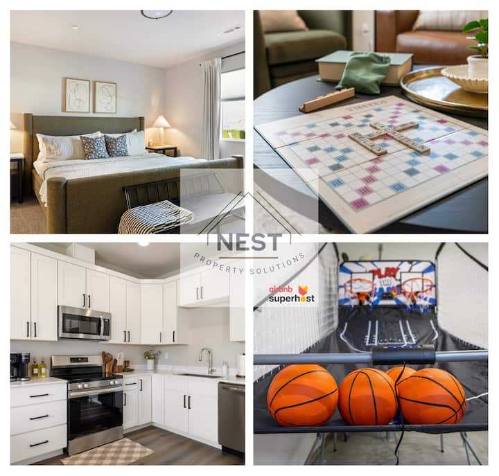 New Luxe Decor + Foosball + Air Hockey | Sleeps 10 - Soap Lake