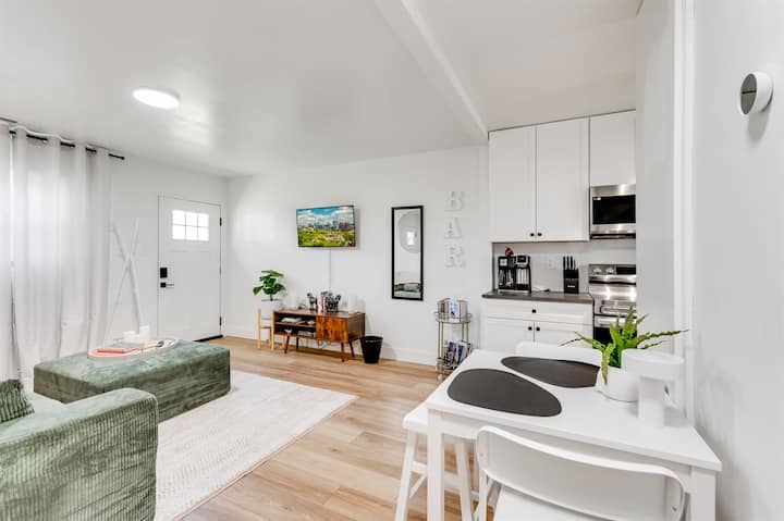 *New* The Nest | Cozy, Quaint, Spotless | 2br - 里士滿