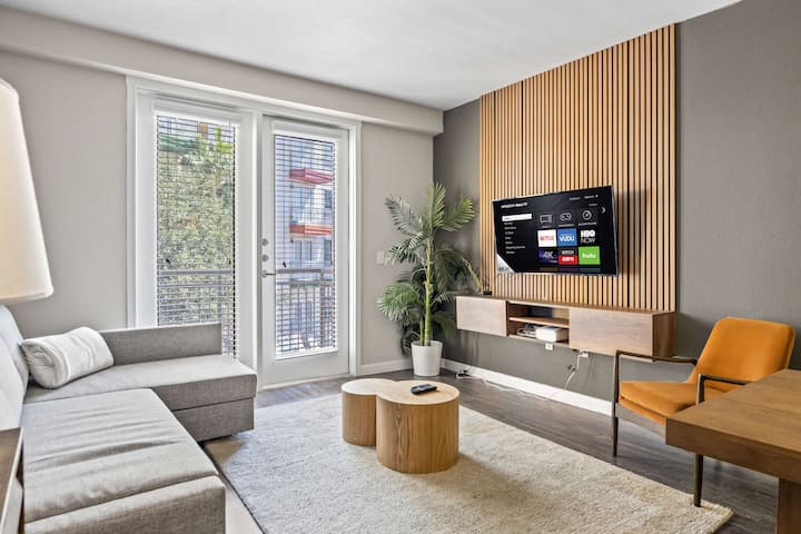 Southtown Flat W/ Pool | Gym | Free Parking - 聖安東尼奧