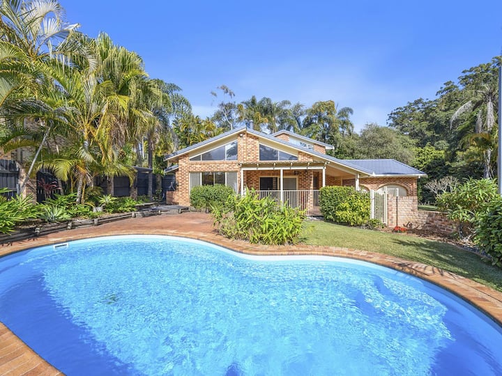 Tropic Lodge By Charlesworth - Coffs Harbour