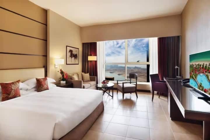 Luxury Guest Room Near Emirates Palace - Abu Dhabi