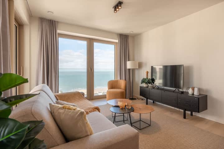 Apartment With Breathtaking Sea Views And Balcony - Oostende