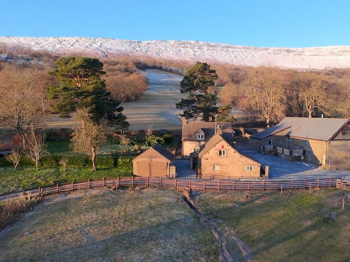 White Haywood Farmhouse &Amp; Barn - Hay-on-Wye