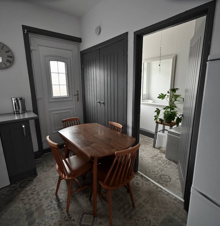 Modern Seaside Stay – Emerson Road - Newbiggin-by-the-Sea