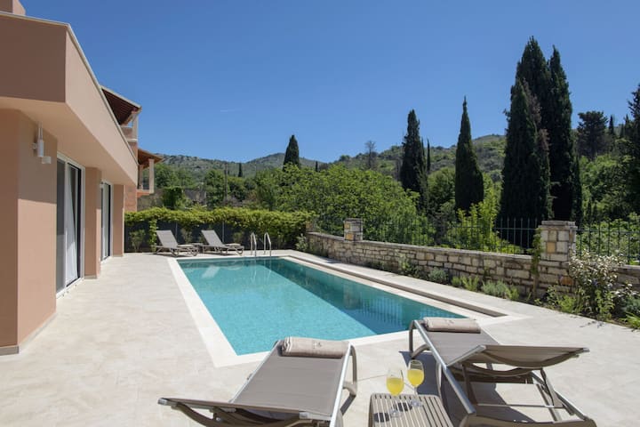 Villa Eleas Ikos – Villa De Vacances Sur L’île De - Kassiopi