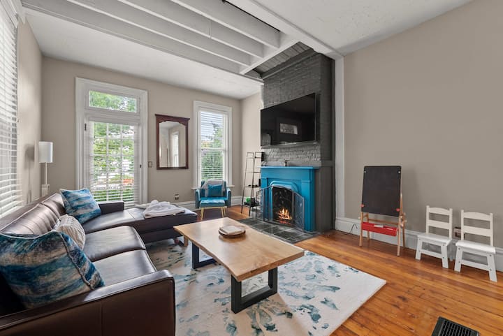 High Street Hideaway - For 8 - Columbus, OH