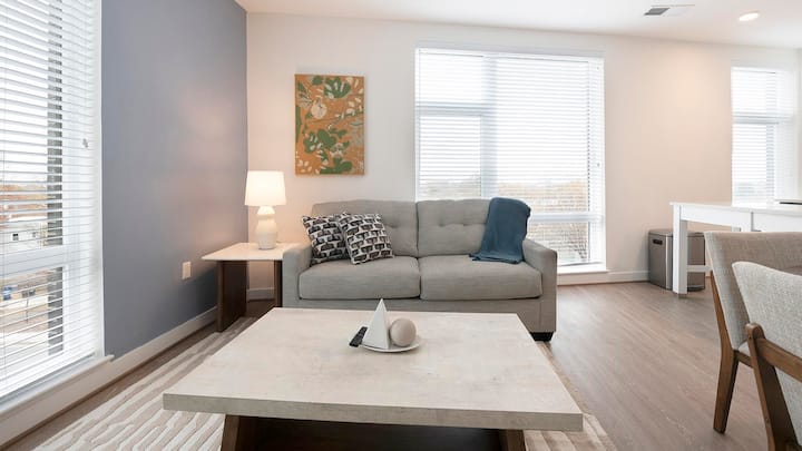 Landing | Amazing 2bd, Courtyard, Clubhouse - Alexandria, VA