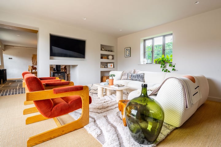 Monarc House Sleeps Two People By Norfolk Hideaway - Holt