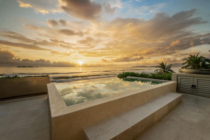 Anera: Seaside Luxury Retreat With Ocean Views - Mexico