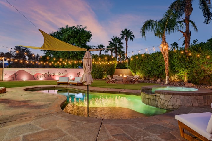 Coachella Sol Haus | Pool • Hottub • Games • Mural - Bermuda Dunes, CA