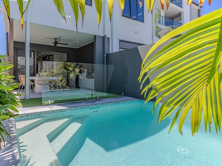 3-bed Beach Retreat · Pool · 1 Min Walk To Sand - Kingscliff