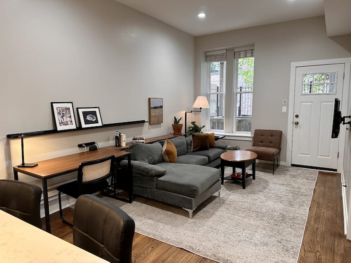 Flexhome West Town 2br Duplex Apt T2 - Chicago, IL