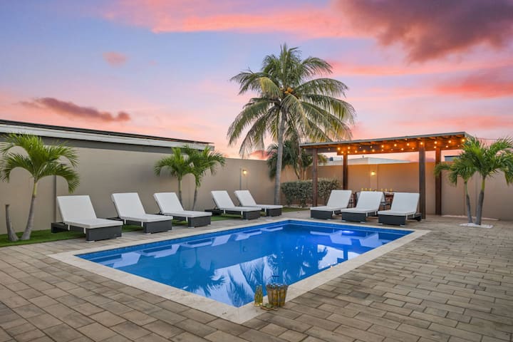 4br House | Private Pool | Minutes To Palm Beach! - Aruba