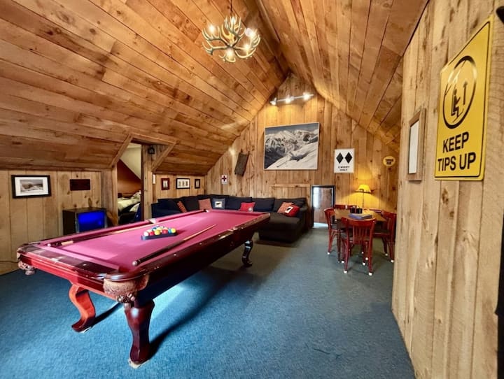 Game Room, King Bed, Ski Okemo, Pets, 4+ Parking - Ludlow, VT