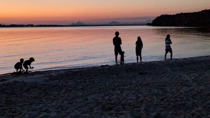 Flamingo Sunset Retreat - Bribie Island