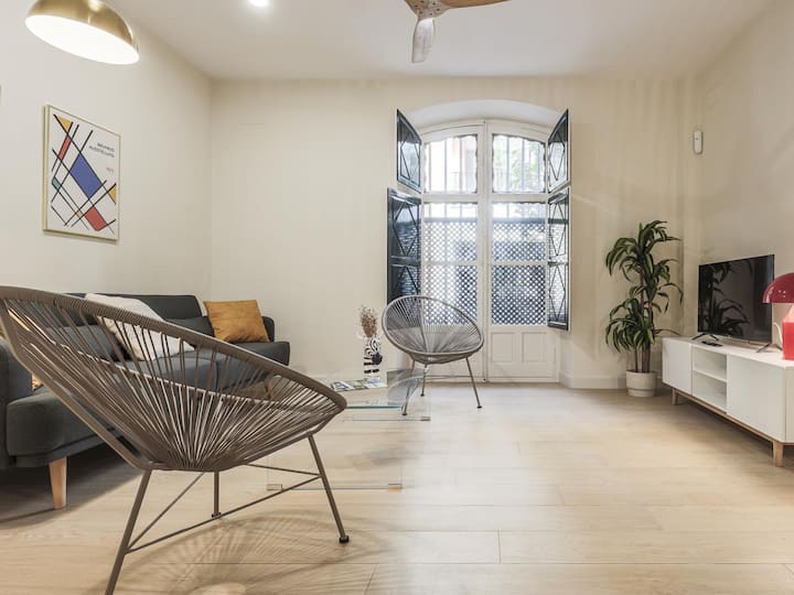 Minimalismo De Vanguardia Calidades 2 Hab 2 Baños - Sevilla