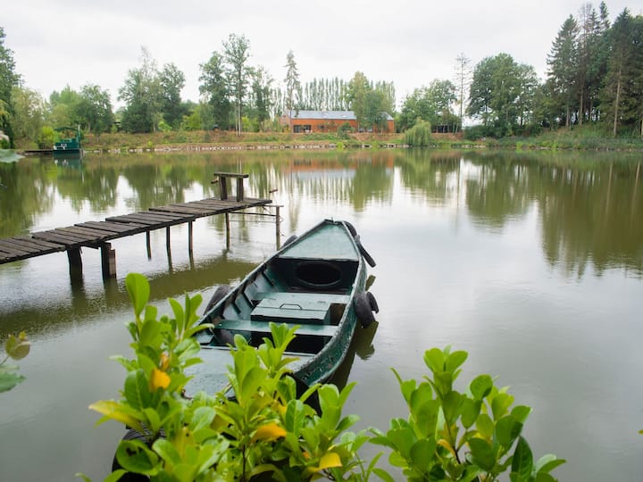 Chalet Idyllique Au Bord Du Lac - Mettet