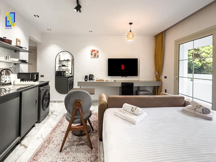 The Quiet Corner Studio @ Garden City Cairo (1205) - Cairo