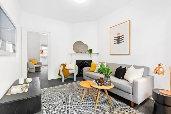 2br Darlington Home For 6 With Balcony - Surry Hills