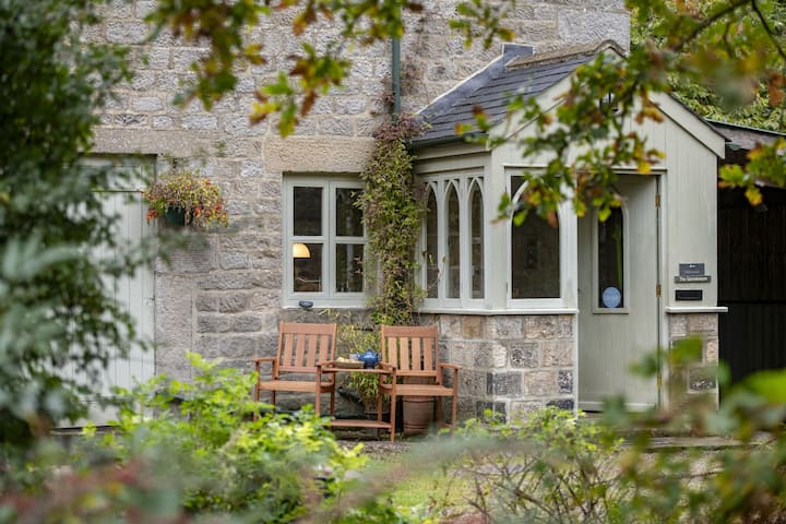 The Gamekeeper At Low Hole Bottom (4) - Pateley Bridge