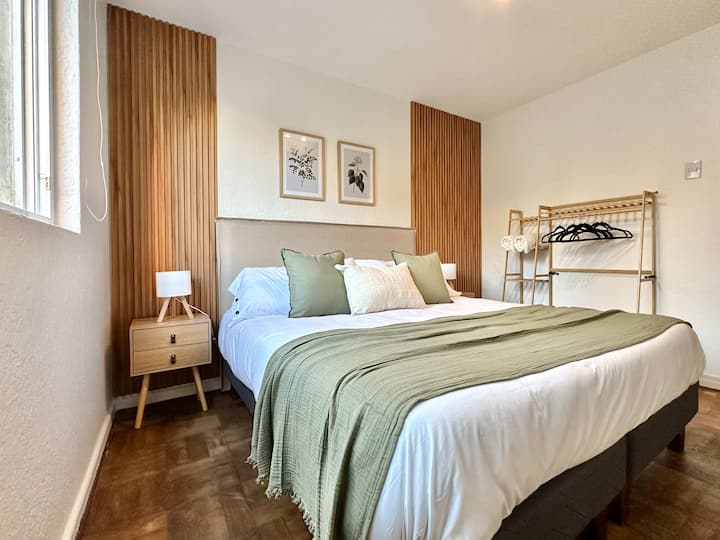 ü I Amplio Hogar Entre Mut Y Costanera Center - Providencia