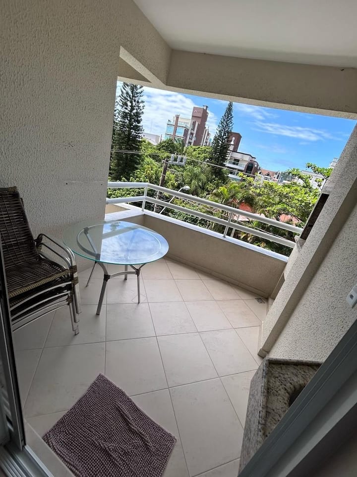 Lindo Apartamento Para 6 Pessoas Em Bombas - Bombinhas