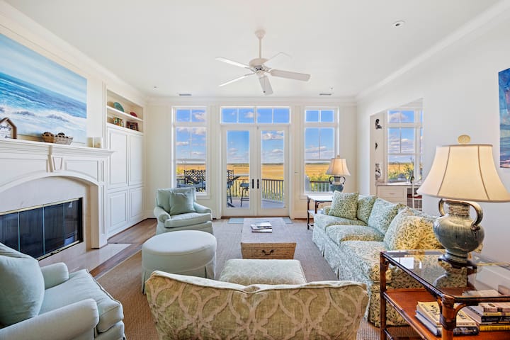 Kiawah Waterfront Paradise Steps From The Beach - Kiawah Island, SC