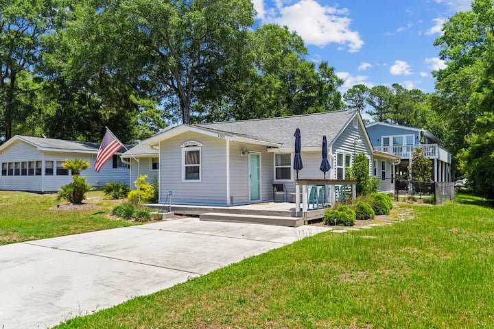 Gone Intracoastal: Dog Friendly, Fenced Yard - Sunset Beach, NC