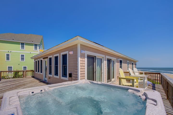 Large 4br Oceanfront Dog Friendly | Hot Tub - Rodanthe, NC