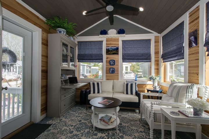 1br Tiny Home W/ King Bed + Outdoor Space - Hendersonville, NC