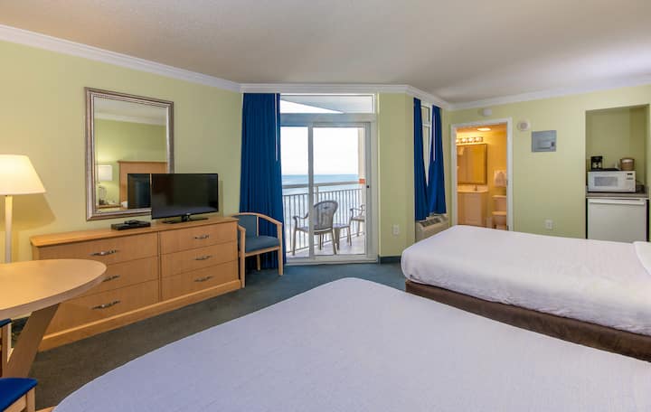 3 Spacious Suites Perfect For Family Getaway - Myrtle Beach