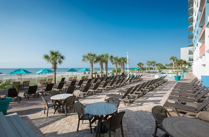 2 Scenic Beachfront 3 Bedroom Units With Kitchen - Myrtle Beach, SC