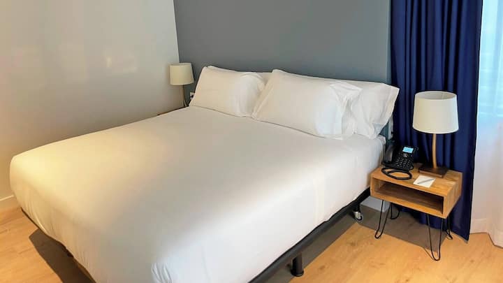 Bright & Cozy Seaside Apartment Near Old Town - San Sebastián