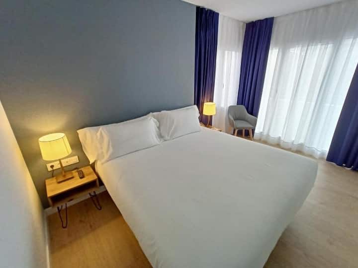 Two Elegant Apartment Near Zurriola Surf Spot - San Sebastián