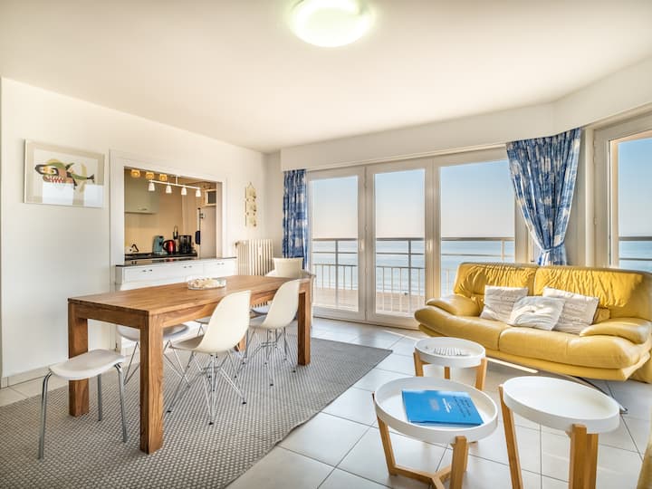 Appartement Basique Avec Vue Sur Mer Imprenable - De Panne
