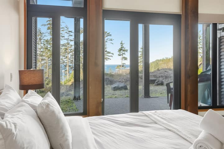 Pacific Seas Suite-wild Pacific Trail, Ocean View! - Ucluelet