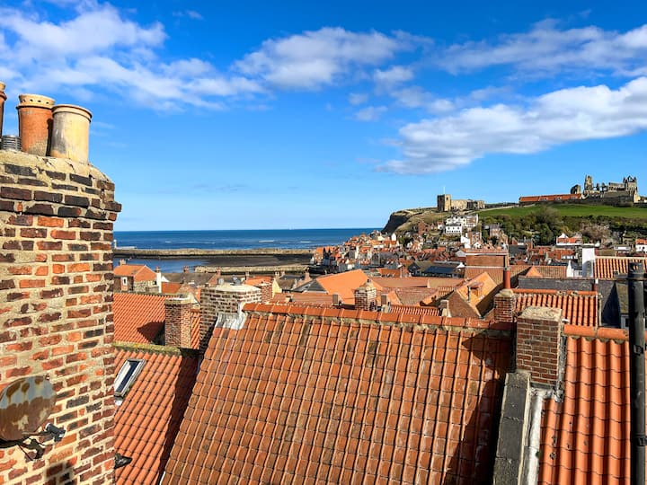 Hildas Hideaway - 惠特比