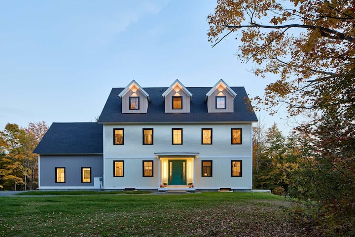 Views! Fireplace, Piano, Hot Tub | Sunnymede Hill - Bethel, VT