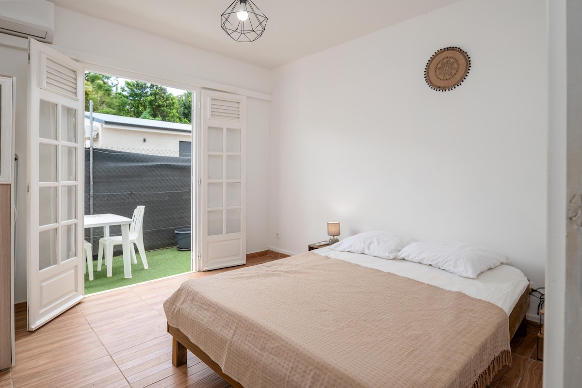 L'Harmonie du KM22 - Appart Climatisé - Appartements à louer à Goyave ...