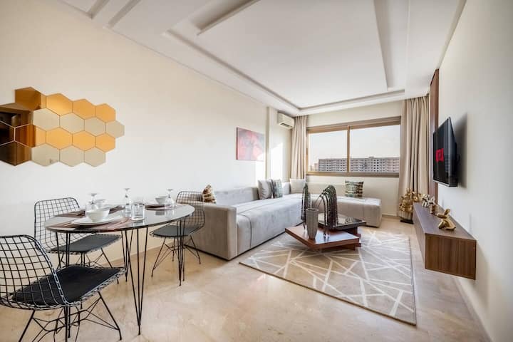 Stylish & Sunny 1br Apartment With City Views - Marrakesh