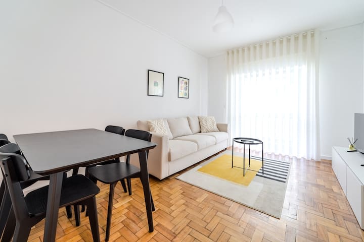 Urban Moura Flat By House And People - Braga