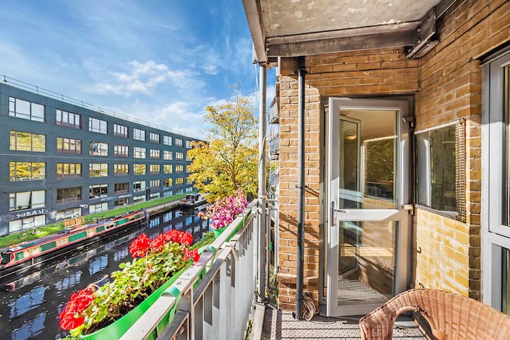 Canal-view Maida Vale Flat · Balcony · Lift Access - Londra
