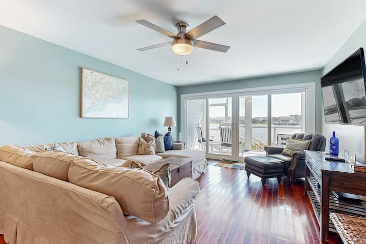 Riverfront Condo Near Folly Beach W/ Pool & Tennis - Folly Beach, SC