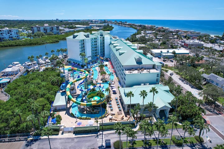 Tylish Condo Near Beach – Dog Friendly - Indian Rocks Beach, FL