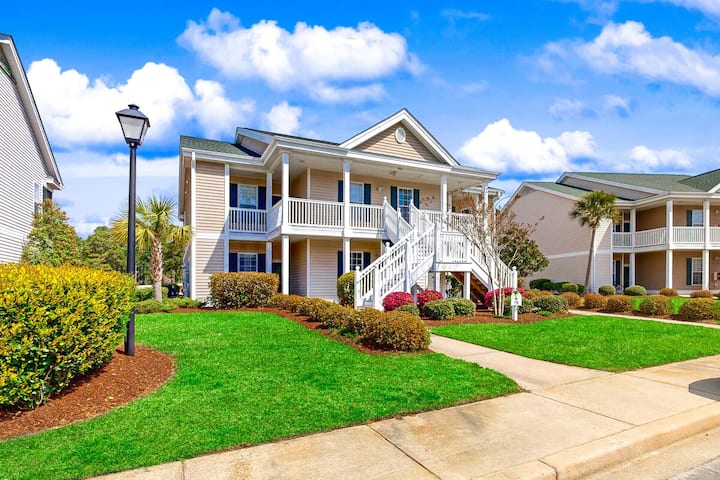 Sunset Village 16-d: Top Floor, Pool, Hot Tub - Sunset Beach, NC
