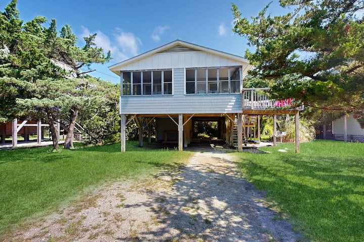 Twin Dolphin 9: Dog-friendly, Close To Water! - Outer Banks