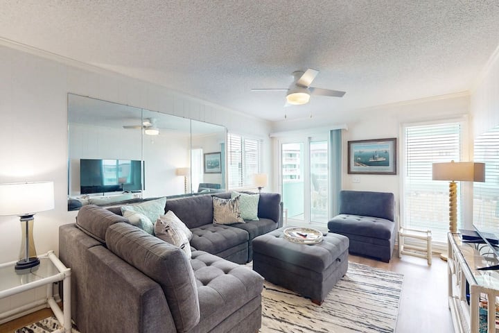 2br Ocean/courtyard View | Balcony | Pool - Atlantic Beach, NC