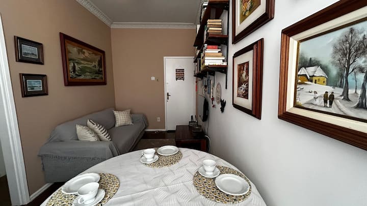 Apartamento Retrô Em São Francisco - Niterói