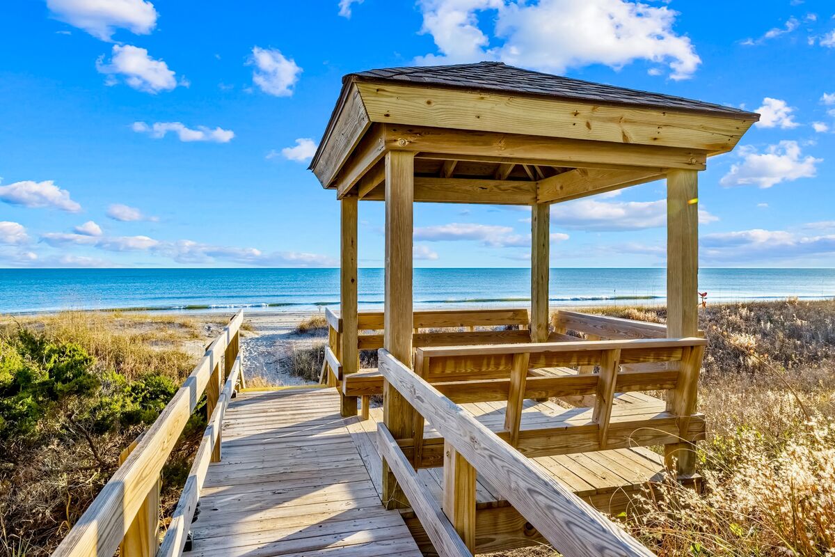 3BR 3rd-Floor | Balcony | Pool | Direct Oceanfront - Condominiums for ...