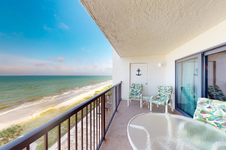 Madeira Siesta Condo In Madeira Beach - Madeira Beach, FL